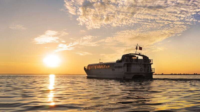 Kingston: Sunset Dinner Cruise - Who Would Love This Experience?