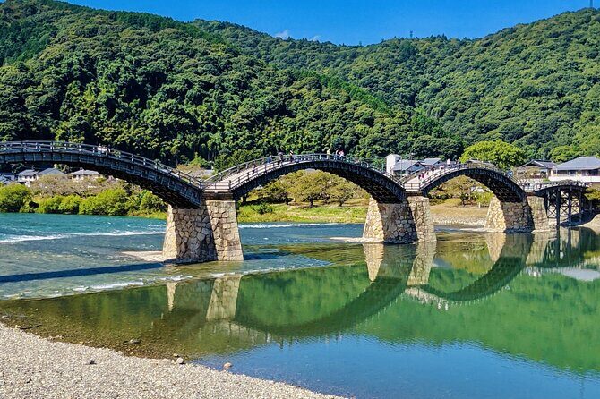 Kintaikyo Bridge, Castle Town and Seal Carving Iwakuni Day Tour - Who Will Love This Tour?