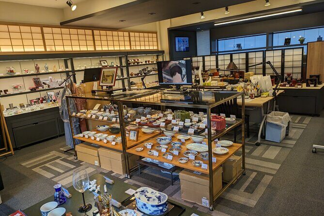 Kintsugi, Makie or Gold Leaf Pasting Workshop in Nihonbashi Tokyo - Who Is This Tour Best For?