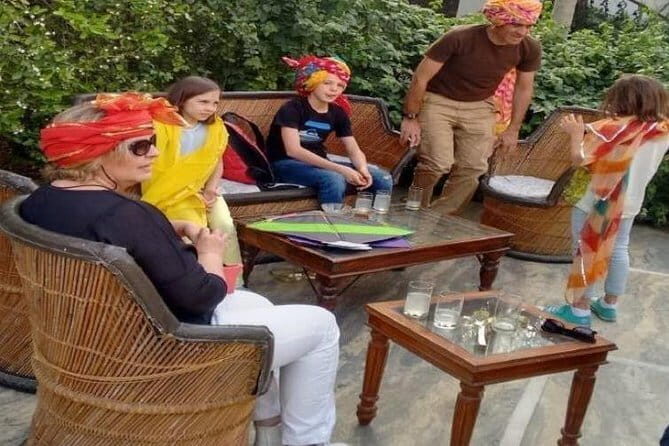 Kite Flying & Turban Tying Experience At Dera Mandawa, Jaipur - Key Points