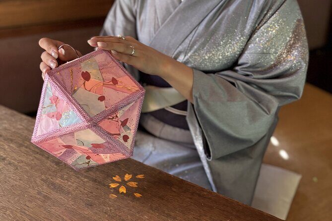 Kiwami Lantern Workshop in a Traditional Kurashiki Townhouse - Key Points