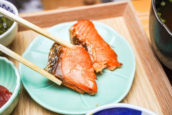 Kiyomizu Temple Walking Tour with Breakfast - The Experience in Detail