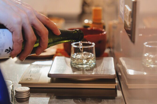 Kiyomizu Walk Tour and Traditional Sake Tasting - The Shrine Stops and Local Stories