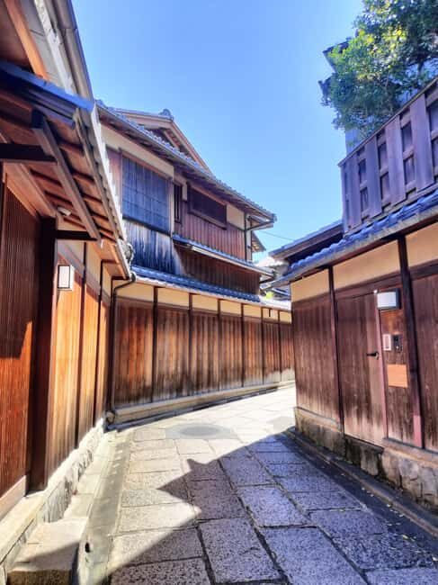 KIYOTOs Kyoto Private Daytrip: Landmarks & Hidden Gems - Who Should Consider This Tour?