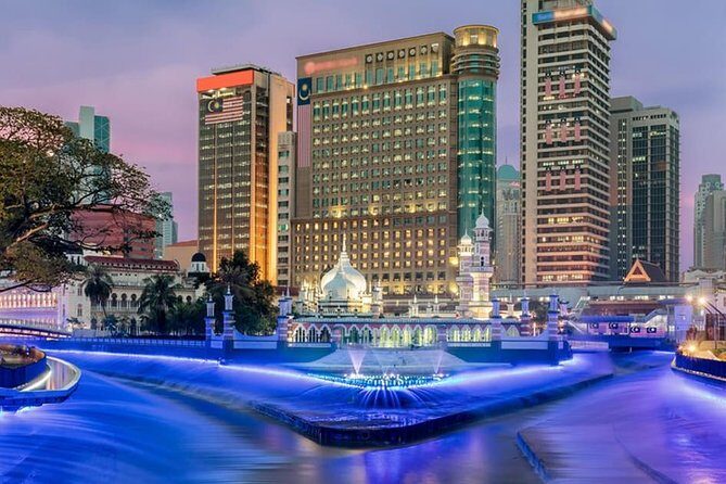 KLCC Lake of Symphony and The River Of Life Tour - Private - Practical Details and What to Expect