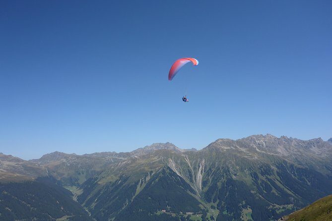 Klosters Tandem Paragliding Flight from Gotschna - Who Will Love This Experience?