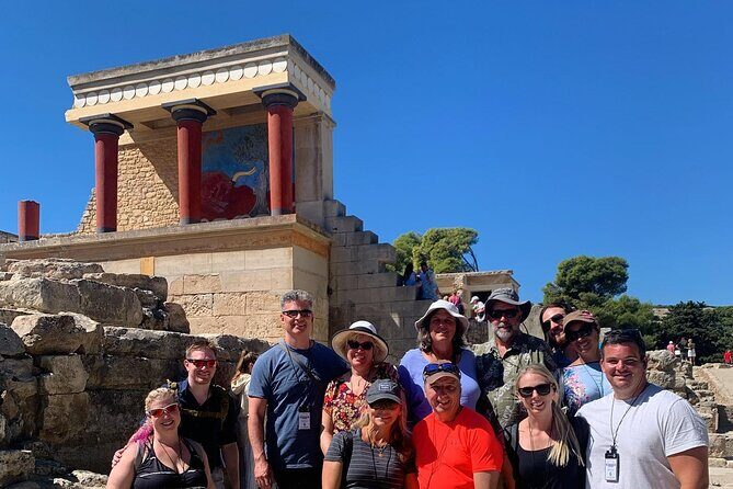 Knossos and Arch Museum of Heraklion (Guide+Transfer+Ticket) - FAQ
