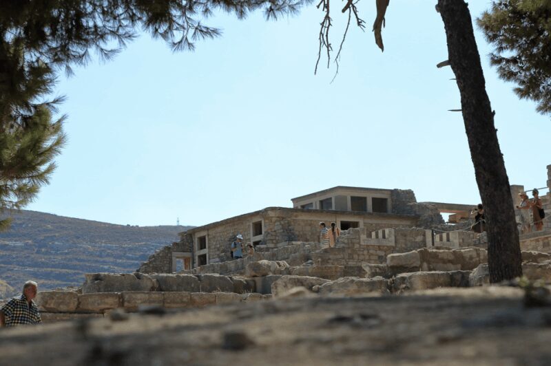 Knossos: Knossos Private Guided Tour - Discovering the Palace of Knossos