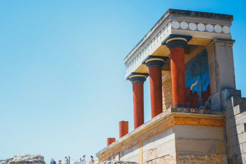 Knossos Palace: E-ticket with Audio and Heraklion City Tour - Practicalities: What to Expect in Terms of Logistics