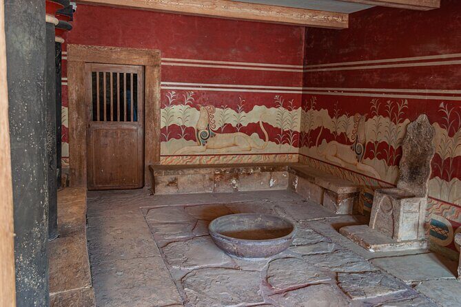 Knossos Palace Private Walking Tour - Practicalities and Value