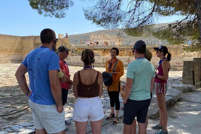 Knossos Palace Tour with Transfer & Skip-the-Line Entry Ticket - The Experience of the Guided Tour