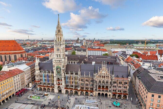 Knowing Munich in a Rikscha - An Introduction to Munich in a Rikscha: A Fresh Perspective on Sightseeing