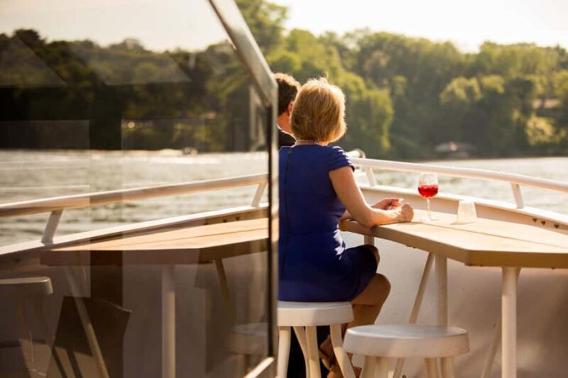 Knoxville: Scenic Lunch Cruise on the Tennessee River - Key Points