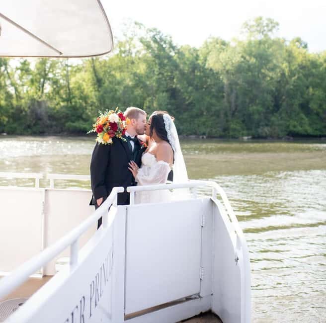 Knoxville: Sunset Sightseeing Cruise on Tennessee River - Final Thoughts
