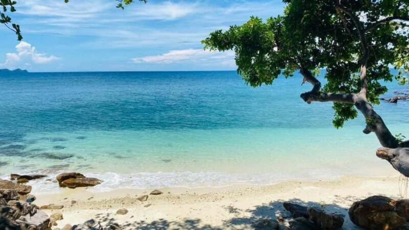 Ko Lanta: Koh Ma & Koh Ngai Snorkeling Trip with Lunch - What to Expect on the Tour