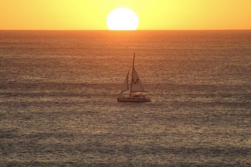 Ko Olina: Captain's Sunset + Tasting - The Experience: What to Expect on the Water