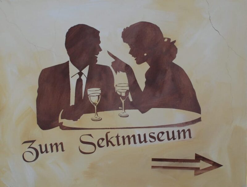 KO Wein- & Sektgeschichten incl. Verkostung - A Walk Through Koblenz’s Old Town with a Wine Focus