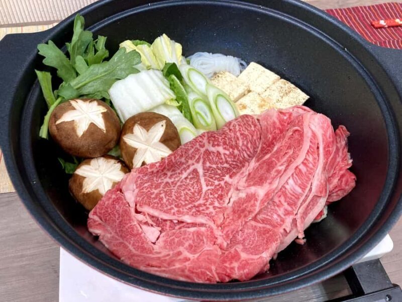 Kobe: Cooking Class with Kobe Beef Sukiyaki and Origami - Key Points