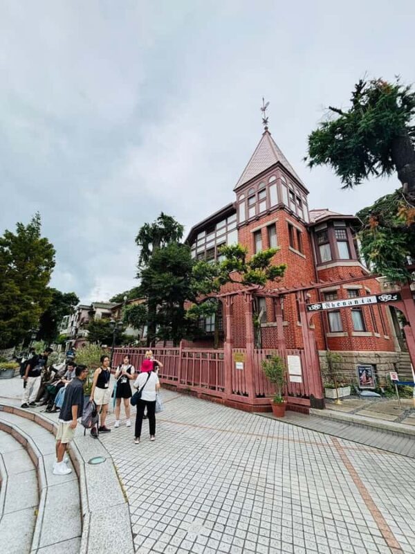 Kobe/Himeji: Must-see Spots Full Day Tour with Hotel Pickup - The Itinerary in Detail: What to Expect