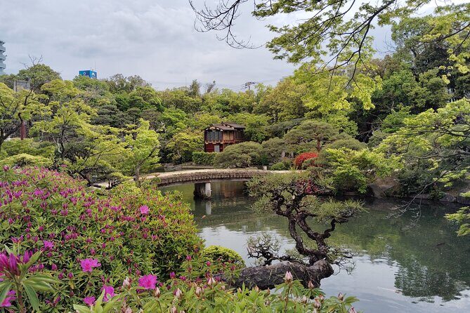 Kobe: Sorakuen Garden Guided Walking Tour 1h - Key Points