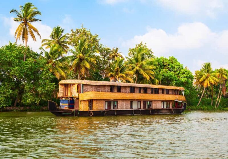 Kochi: 1 Night Alappuzha Backwaters House Boat Cruise Tour - An In-Depth Look at the Experience