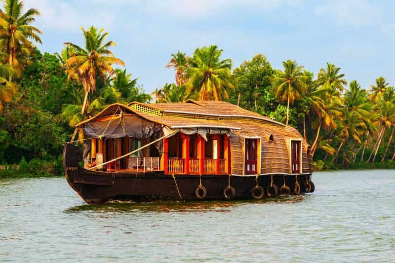 Kochi: 1 Night Alappuzha Backwaters House Boat Cruise Tour - Who Should Consider This Tour?