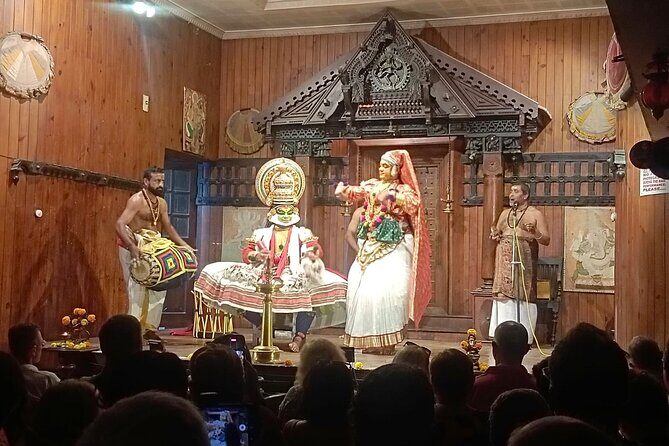 Kochi Heritage walk for culture - A Walking Tour that Connects Past and Present