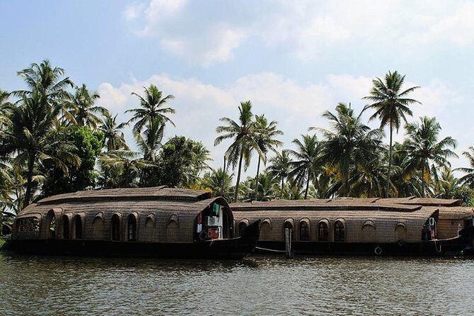 Kochi Private Tour: Overnight Alleppey Backwaters Houseboat Cruise - What Makes This Tour Special?