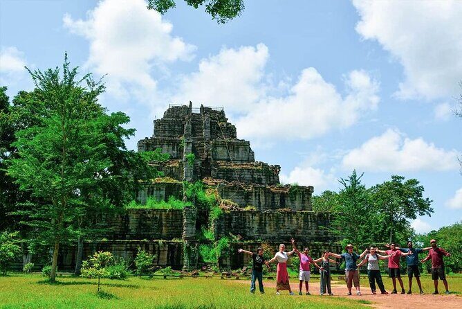 Koh Ker & Beng Mealea With Tour Guide and Luxury Minivan - Other Highlights: Kraham and Krachap