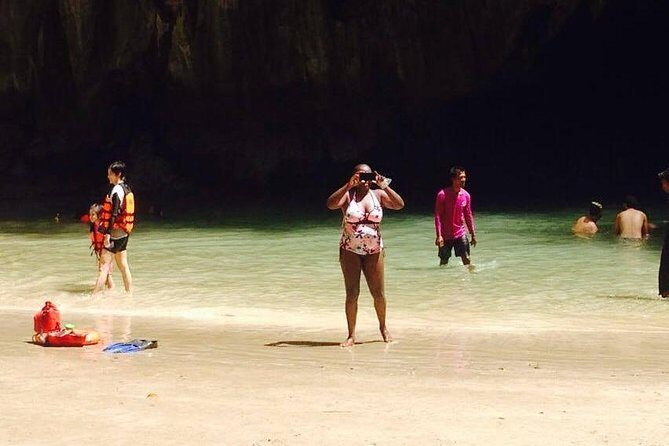 Koh Lanta: 4 Islands Tour by Speedboat with Snorkeling - Experience Quality and Group Dynamics