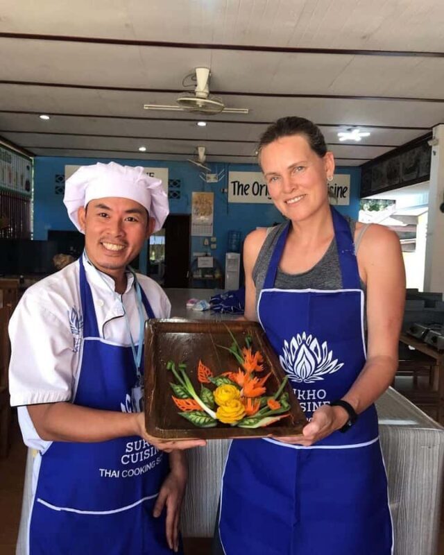 Koh Lanta: Thai Fruit and Vegetable Carving Class - Key Points