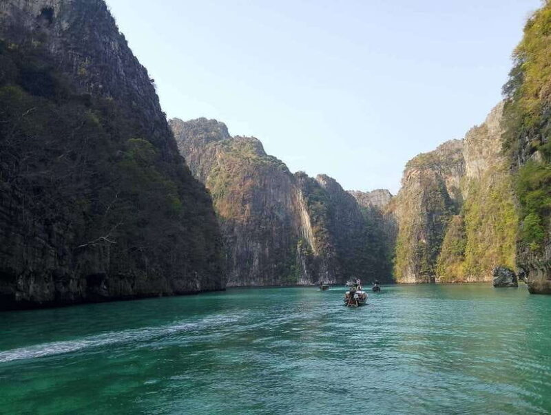 Koh Lanta: Tin's Speedboat Odyssey to Bamboo Island & Beyond - Snorkeling at Phi Phi Don
