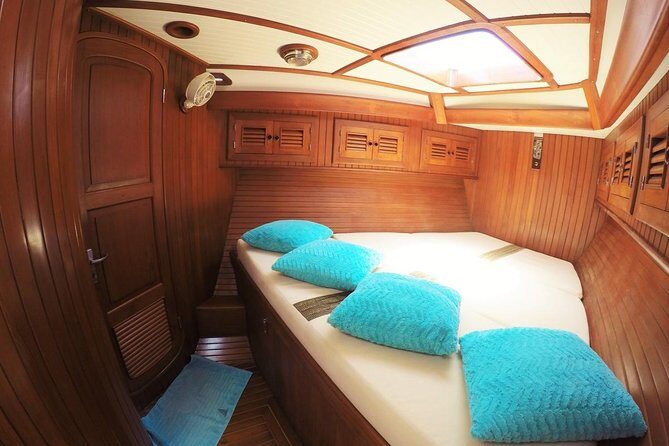 Koh Madsum (pig island) Koh Ten, Five island Tour - The Sum Up