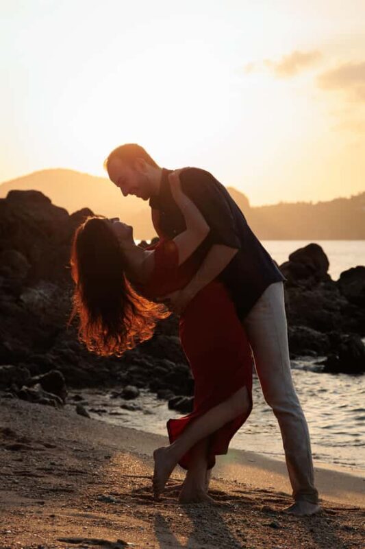 Koh Phangan: Couple Photoshoot Session with 80 Photos - An In-Depth Look at the Koh Phangan Couple Photoshoot