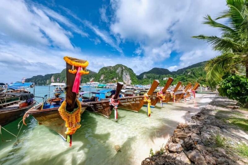 Koh Phi Phi: The Privateer's Half-Day Coves & Lagoon Quest - An in-depth look at Koh Phi Phis “Privateer’s Coves & Lagoon Quest”