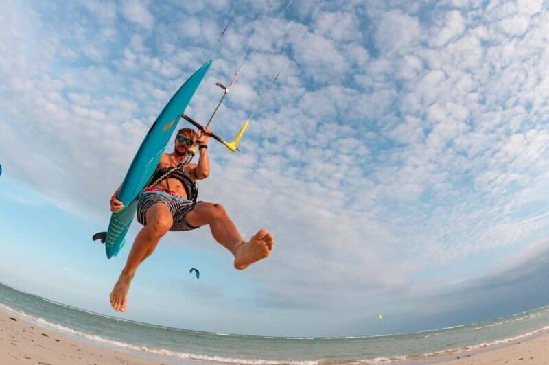 Koh Samui: Beachfront Kitesurfing Lesson with Professionals - Who Should Consider This Tour?