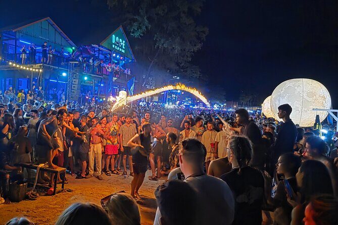 Koh Samui: Full Moon Party Entry Tickets & Round Trip Transfers - Who Should Consider This Tour?