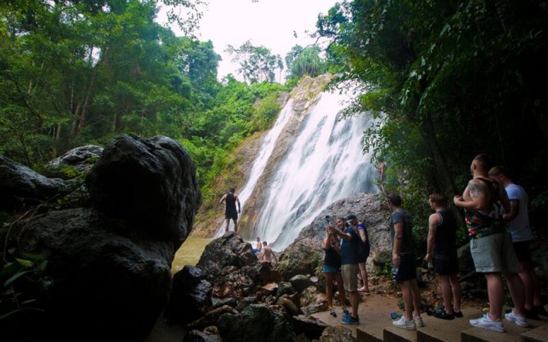 Koh Samui: Half-Day Highlights Tour with Hotel Transfers - Who Should Consider This Tour?