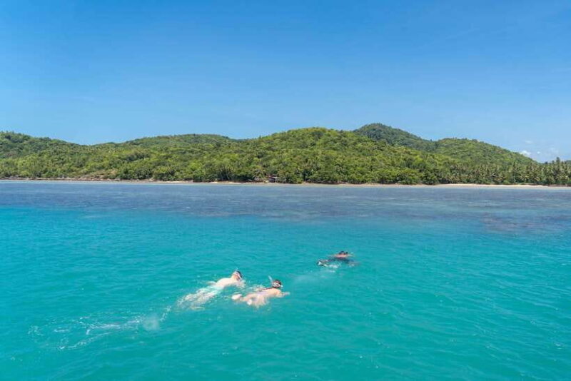 Koh Samui: Island Hopping Adventure in Coral and Pig Island - Transportation and Group Size