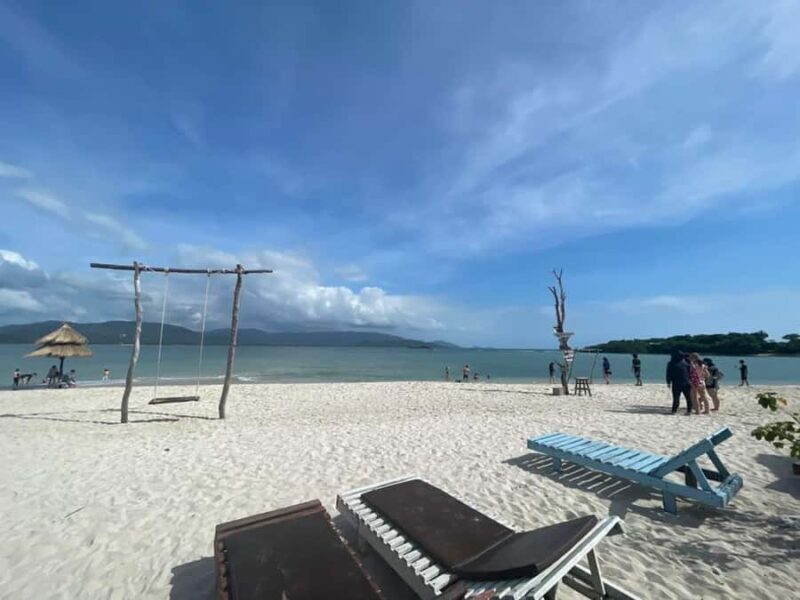 Koh Samui: Sunset Pig Island and Snorkeling Koh Tan w/Dinner - Authentic Encounters and Real Experiences