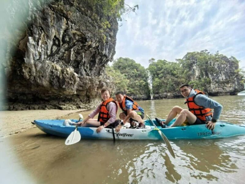 Koh Yao Yai: Koh Hong and Ao Thalane Kayaking - Transportation, Duration, and Group Size