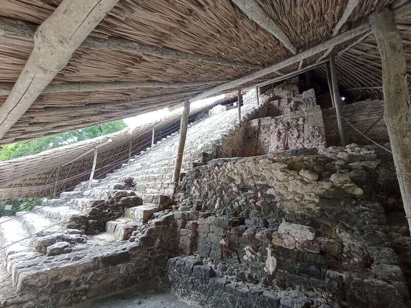Kohunlich Mayan Ruins: With Professional Native Guides - Key Points
