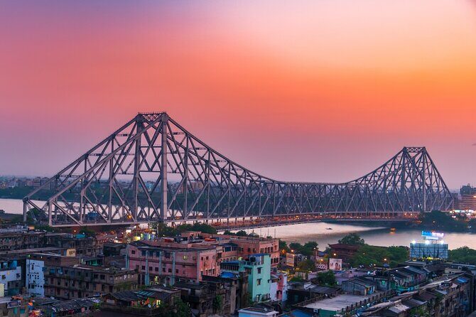 Kolkata 8 Hour Private City Tour Including Hotel Transfers by Car - Victoria Memorial: The Grand Finale