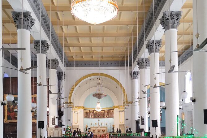 Kolkata - A Sea of Faces and A Thousand Places (local guide) - Practical Details and Tips