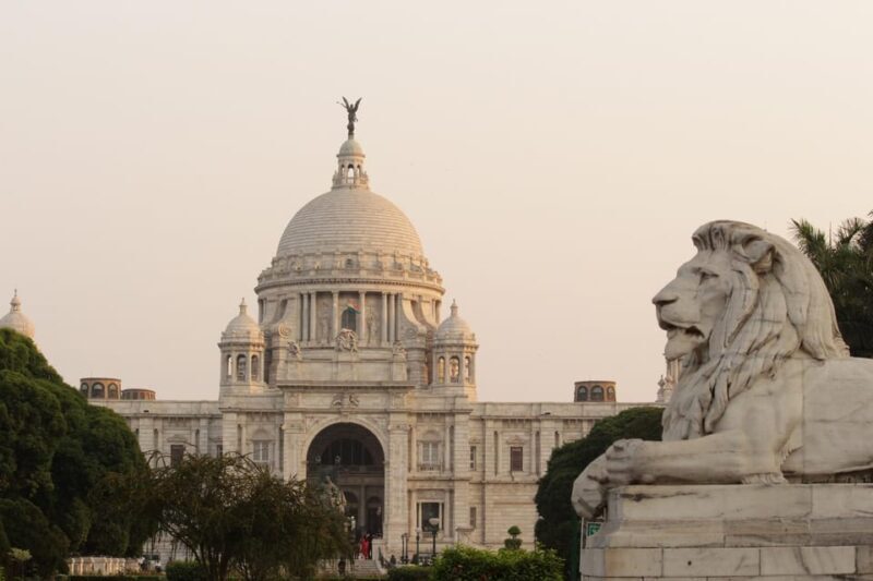 Kolkata Morning Culture Tour- Chasing The Sun - Starting in the Heart of Kolkata
