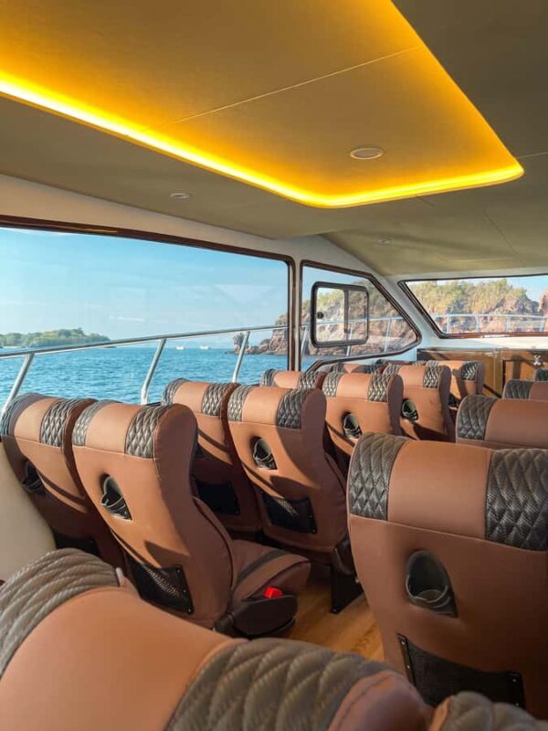 Komodo Full Day Speedboat Tour from Labuan Bajo - Manta Point: An Underwater Spectacle