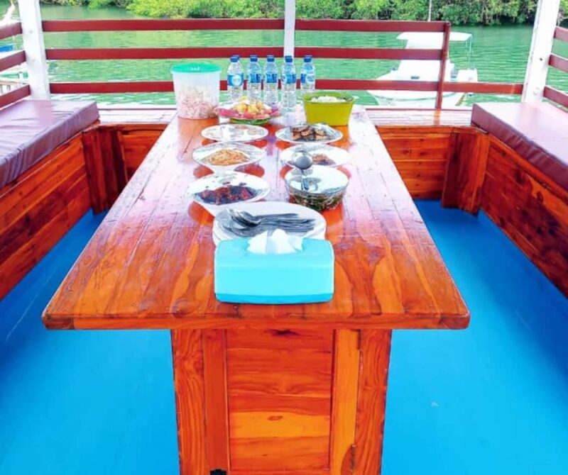 Komodo: Slow Voyage 2D1N Overnight Sailing Experience - Who Should Consider This Tour?