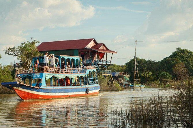 Kompong Phluk Floating Village Private Half-Day Tour - Key Points