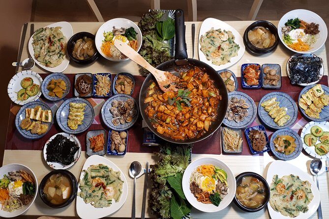 Korean Cooking Class with Full-Course Meal & Local Market Tour in Seoul - Authentic Experiences That Go Beyond Cooking