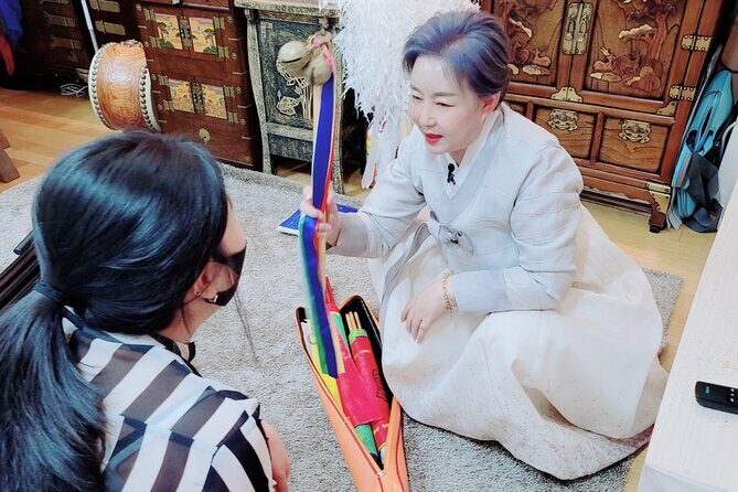 Korean Shamanism Walking Experience and Shopping in Seoul - An In-Depth Look at the Tour Experience